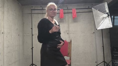 Enjoying My Smoking Pregnancy Mistress Marlena Clips Sale