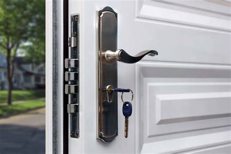 Benefits Of Using Multipoint Locking Systems For Your Home