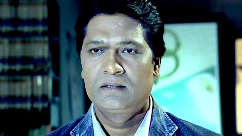 Watch Cid Episode No 1111 Tv Series Online Gayab Biwi Ka Raaz Sonyliv