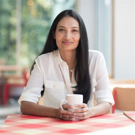 Meet 30 Inspirational Women This Womens History Month Hiswai