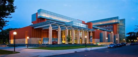 Top 50 Mba Colleges In The World Rank Fee And Placement