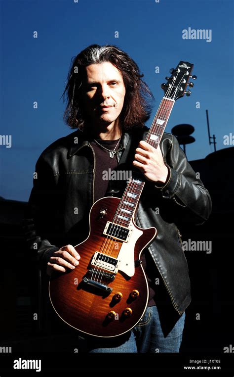 Alexander Alex Nathan Skolnick Born September 29 1968 In Berkeley Is An American Guitarist