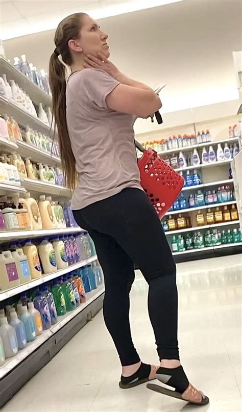 Milf Pawg Visible Panty Line In Black Leggings Spandex Leggings