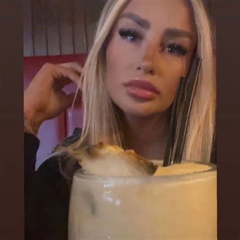 Ernesta Karpaite Nesttta • Threads Say More