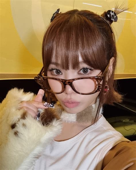 Le Sserafim Kim Chaewon 김채원 Kchaewon Lesserafim • Instagram Photos