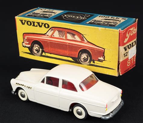 Tekno Models 810 Volvo Amazon Qdt