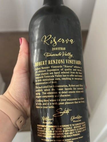 Robert Renzoni Riserva Vivino English