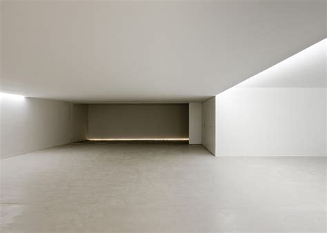 Casa Del Atrio By Fran Silvestre Arquitectos
