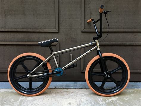 Bike Of The Day Fkx Racings 2019 Cult Devotion Sugar Cayne