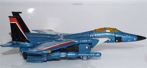 Classics Thundercracker Image Gallery And Review Transformertoys