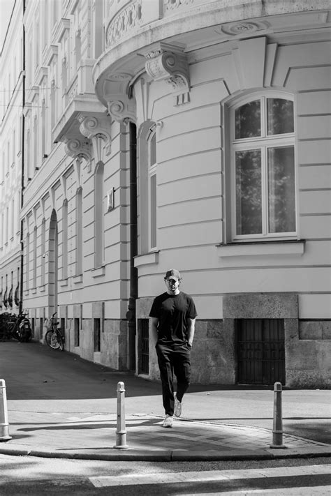 Domagoj Ikić Razgovor S Mladim Glumcem I Novim Licem Scene