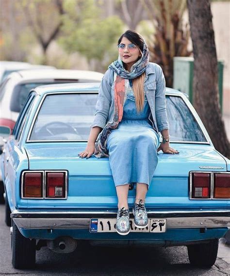 ۳۰ مدل بی نظیر تیپ لی زنانه؛ مدل‌های جدید و کلاسیک ستاره