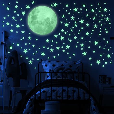Full Moon Stars