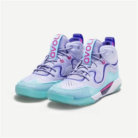 Avoli Volleyball Shoes Elevating Performance For Women Athletes