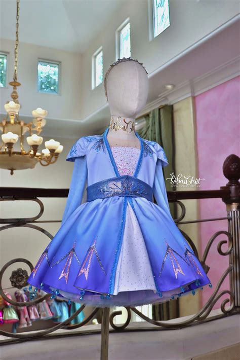 Queen Elsa Magic Luxury Sofias Closet