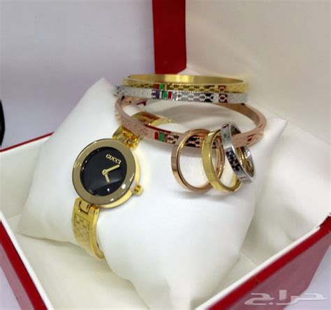 ساعات نسائية مع اساور و خواتم شانيل بولقاري رولكس فيندي ارماني كالفين كلاين قوتشي ديور رادو