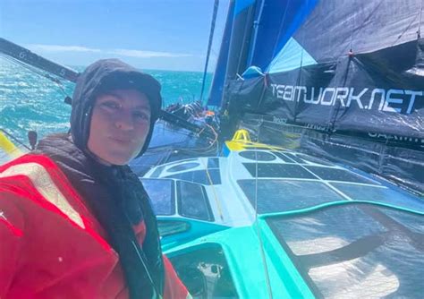 Vendée Globe Justine Mettraux Apprécie Le Retour à La Civilisation