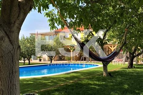 Anwesen Benkovac — Esk Immobilien