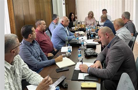 У Гацку је у току Ванредна сједница Одбора синдиката Синдикат радника ЕРС