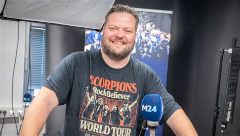 Bytter Ut Berlin Med Bringebær Snart Flytter Roger Sevrin Bruland Hjem