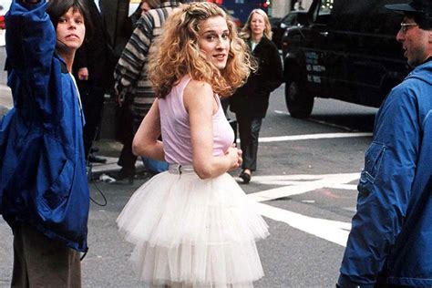 Tutu Ul Lui Carrie Din Sex And The City Scos La Licitatie Pentru 8000 De Dolari Sarah Jessica