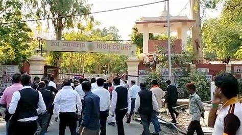 Gangster Sanjeev Jeeva Shot Dead Inside Lucknow Court The Hindu