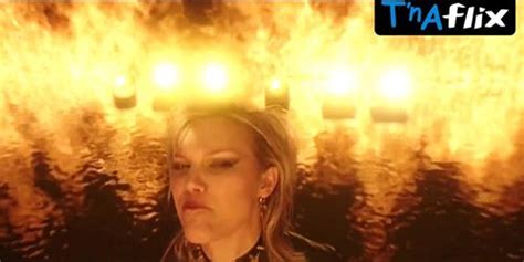 Grace Vanderwaal Sexy Scene In Megalopolis