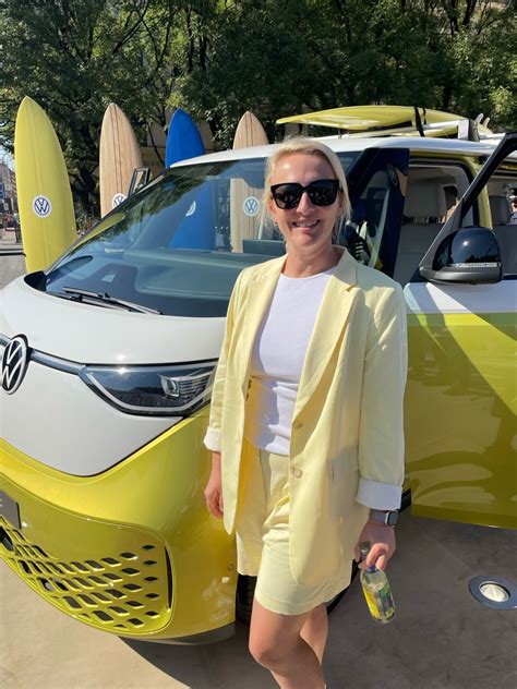 Iaa Mobility Volkswagen Idbuzz Onefuture Dr Linn Hackenberg