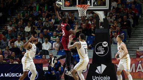 Eulis Báez Últimas Noticias En La Vanguardia