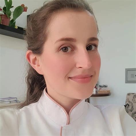 Lisiane Damo Espaço De Unhas Caxias Do Sul Rs