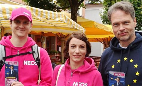 Neos Eu Spitzenkandidat Rainer Hable Machte Station In Kirchdorf