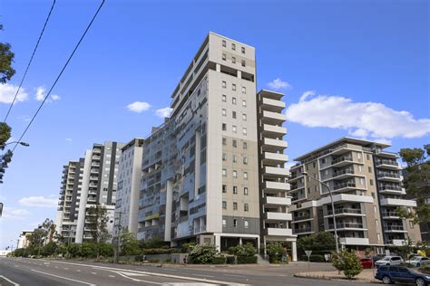 901 Browne Parade Warwick Farm Nsw 2170 Domain