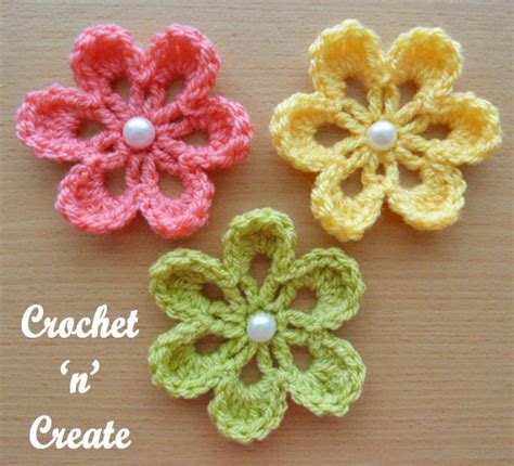 Small Flower Applique Free Crochet Pattern Crochet N Create