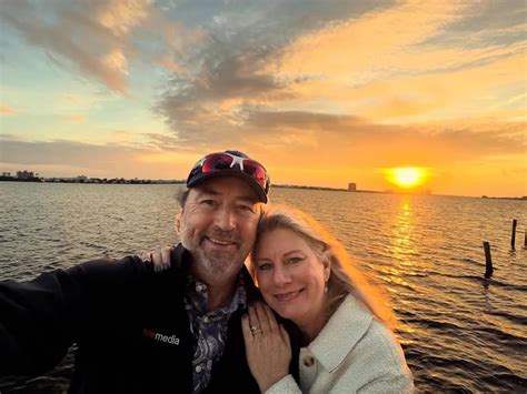 Duck Dynasty S Alan Robertson Forgives Wife Lisa Robertson For Affair