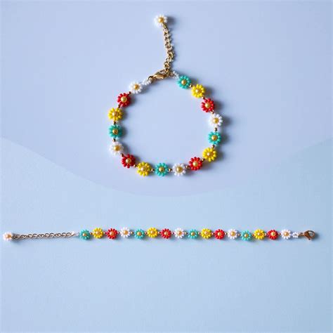 Beaded Daisy Bracelet Daisy Flower Bracelet Friendship Bracelet Etsy