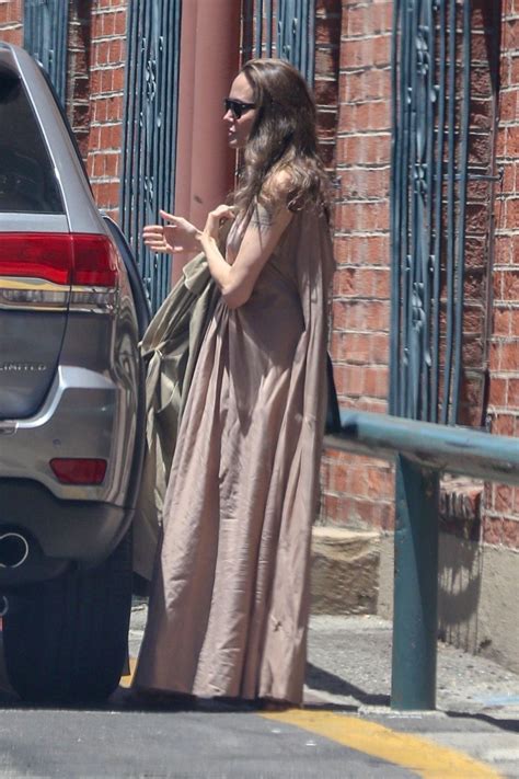 Angelina Jolie Paparazzi Pokies Candide Photos Thefappening Link