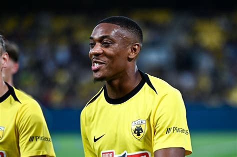 آنتونی مارسیال هم‌تیمی سرخیو راموس می‌شود طرفداری