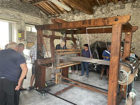 Le Métier à Tisser La MÉmoire PÉtribocienne