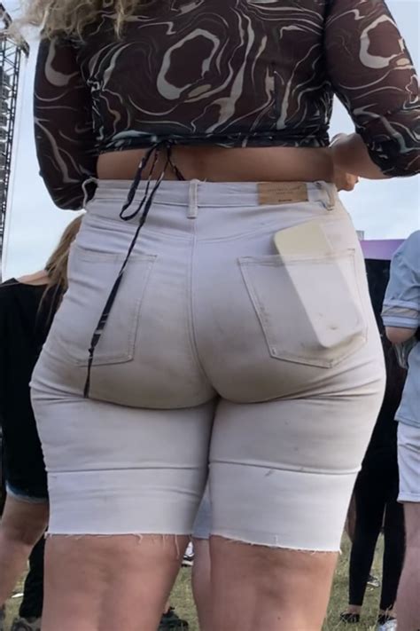 Pawg With Bubble As In White Jean Shorts Part 2 Short Shorts