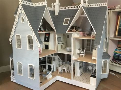 Dollhouse Kit With Furniture And Accessories