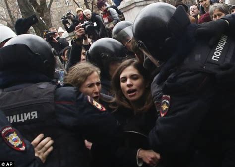 Russian Police Seize Pussy Riot Stars As 100 Arrested In Protest