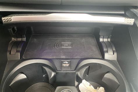 Which Bmws Have Wireless Charging How To Retrofit It