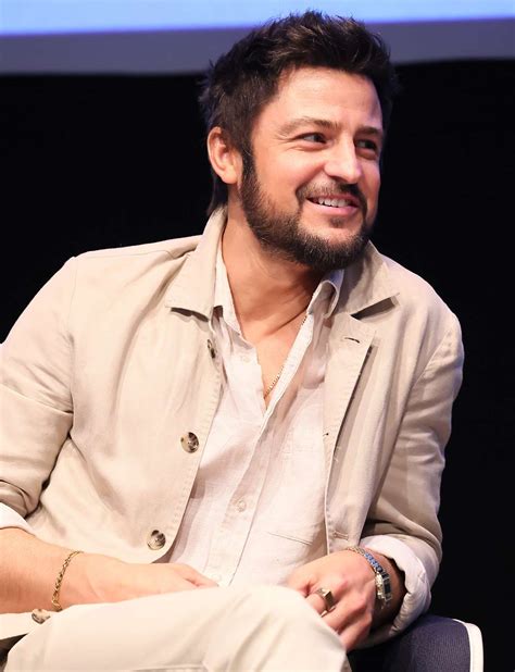 Tyler Hynes Says Hallmarks The Groomsmen Trilogy Feels Like Sex And