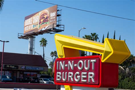 Congrats On 2 Habit Shades In N Out In La Billboard