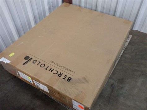 Berchtold Stryker Lighthead Yellow Tag Auctions