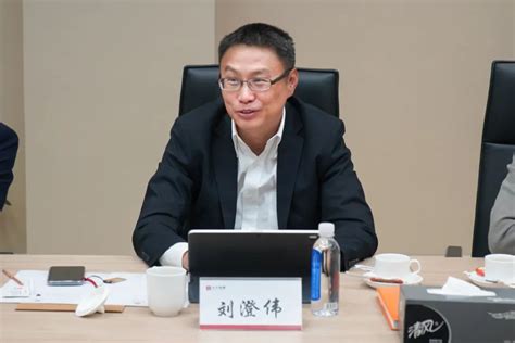 苏创投集团党委书记、董事长王牟一行赴元禾控股考察交流 苏州天使创业投资引导基金管理有限公司