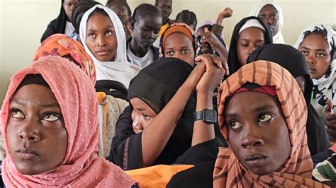 No Pads No School Refugee Girls Silent Struggle At Gorom Camp Radio Tamazuj