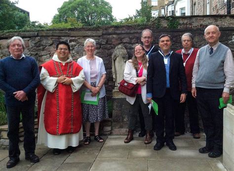 Sara And Paul Parvis Contemplate The Sharing Of Faith At St Alberts And The University Of Edinburgh