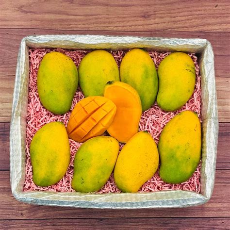 Francine Premium Mango Box Order The King Of Mangos Today Small Box