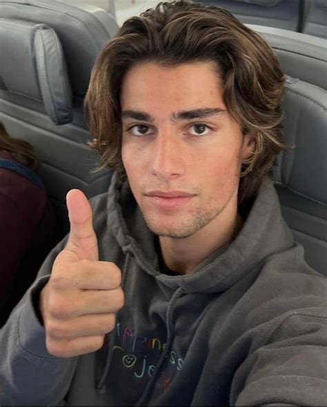 Pin By Madi Mazzola On Log Haircut Inspo Surfer Hair Mens Hairstyles